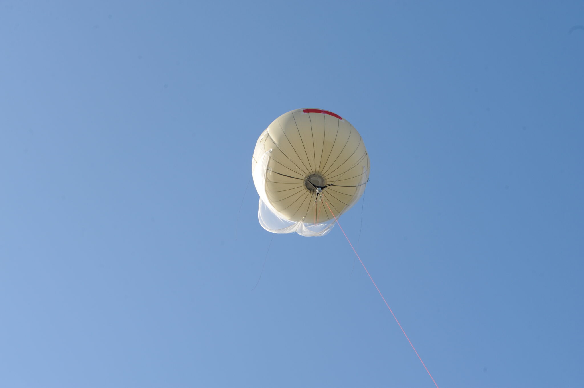 Surveillance tethered aerostat systems - Hemeria